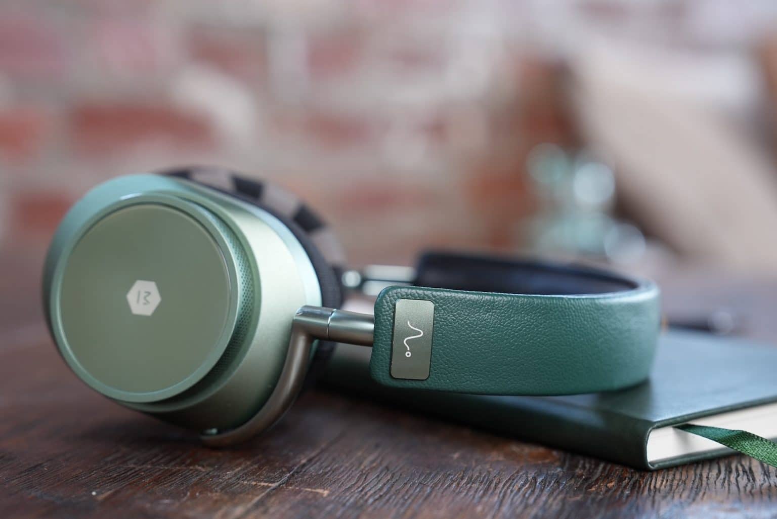 Beyin Sinyallerini Okuyabilen Neurable MW75 Neuro Tanıtıldı